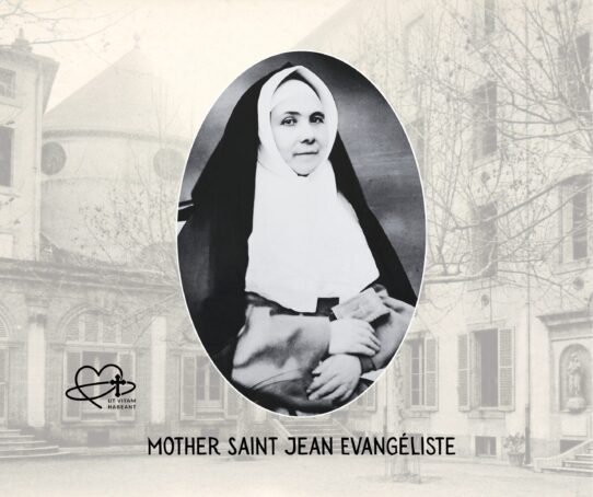 History – RELIGIOUS OF THE SACRED HEART OF MARY